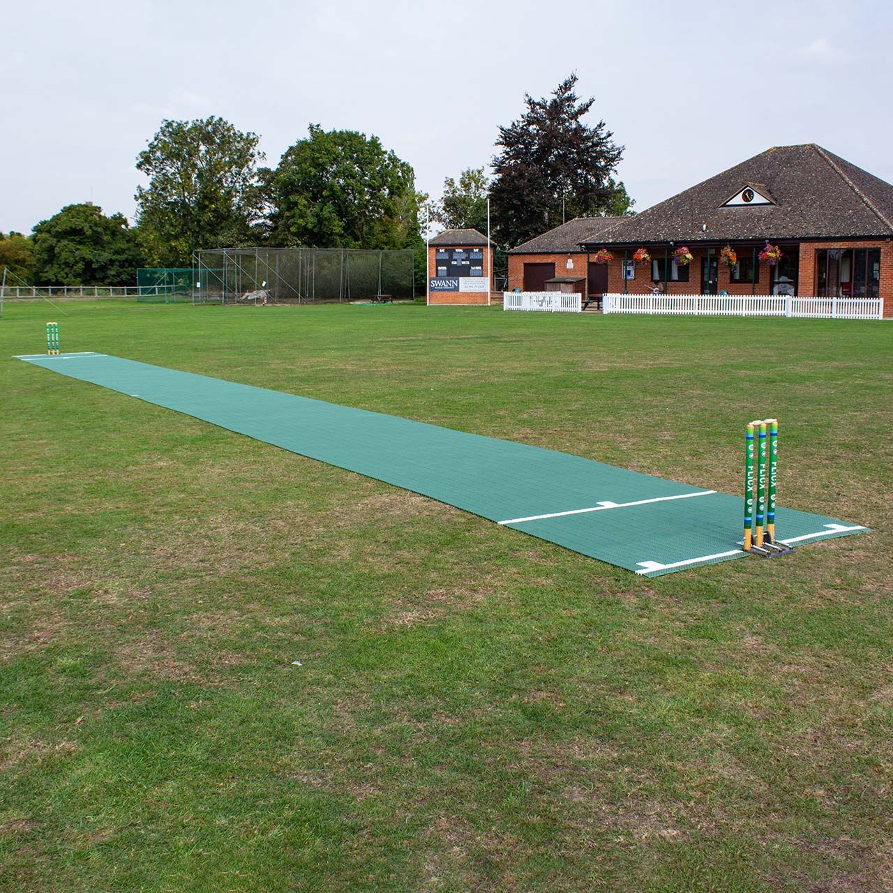 Durable 2G Flicx Match | Pitch For Indoor Cricket | Universal Services